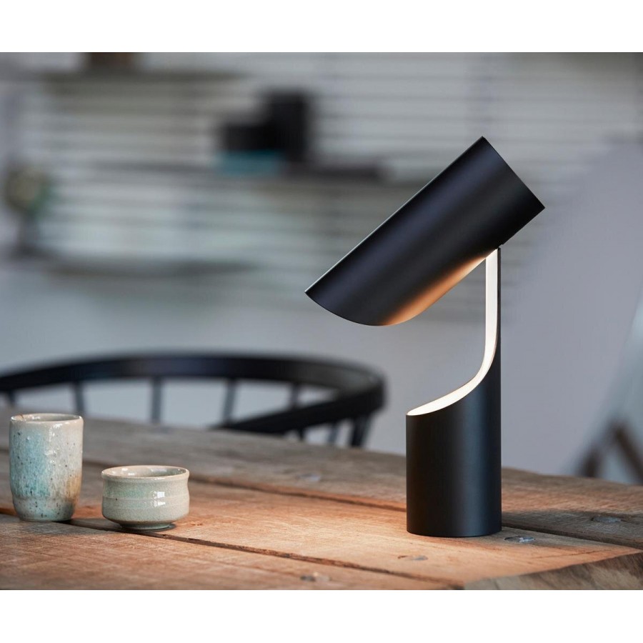 Le Klint Mutatio Table Lamp