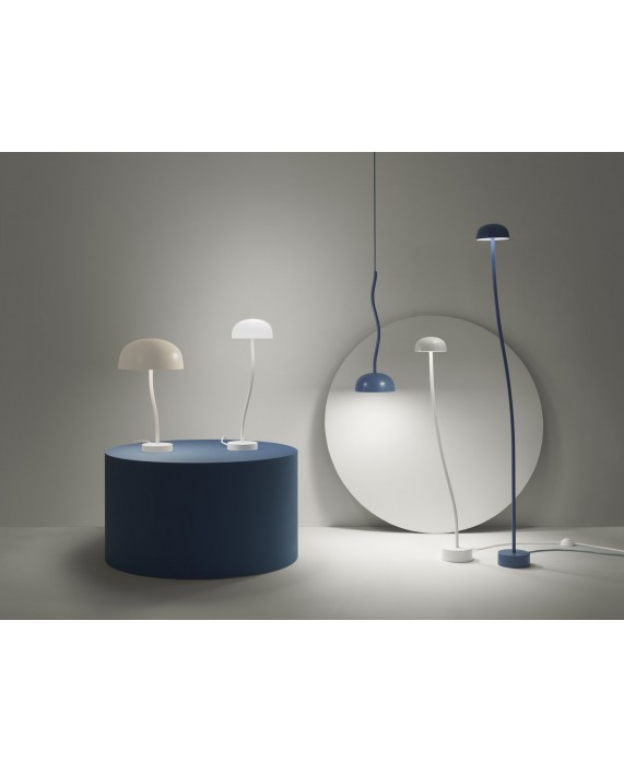 Zero Curve Metal Table Lamp