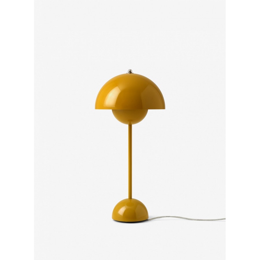 &Tradition Flowerpot VP3 Table Lamp